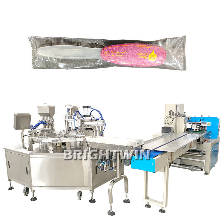 China Automatic honey spoon filling sealing and pillow bag packing ...